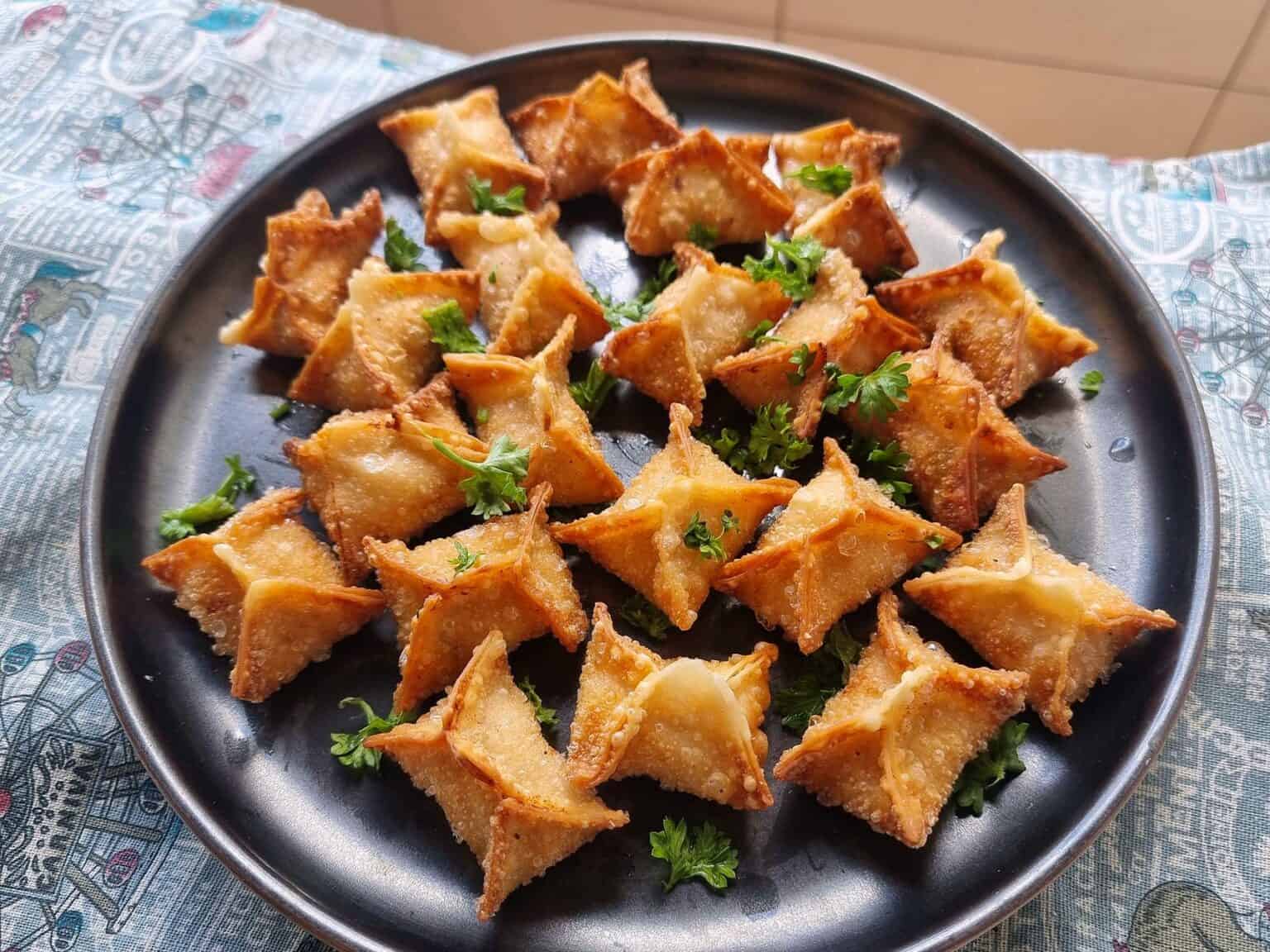 Buffalo Chicken Rangoons Recipe - The Odehlicious