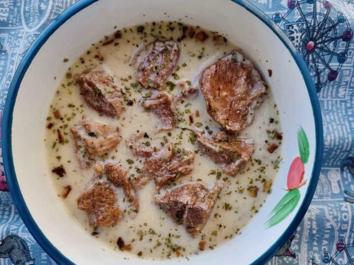 Shakriyeh Recipe (Syrian Yogurt Soup) - The Odehlicious